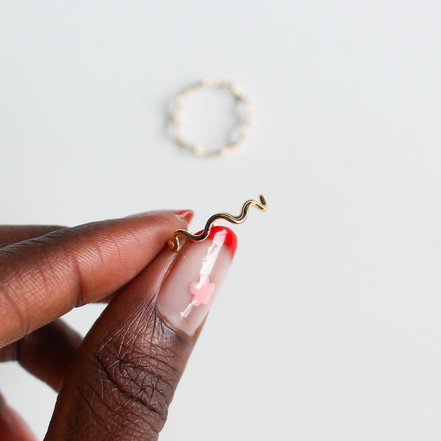 Gold Squiggle Ring – Bon Femmes